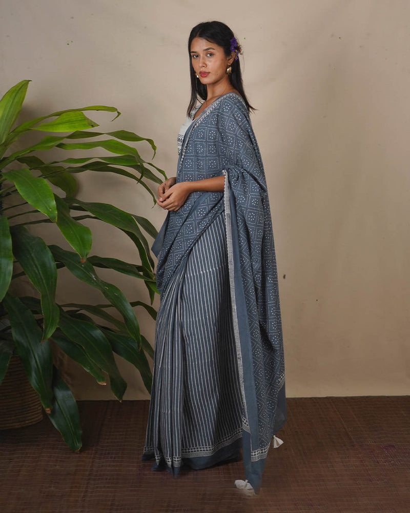 Buy Strom Kiss Grey Printed Saree | Cotton saree online | Saree